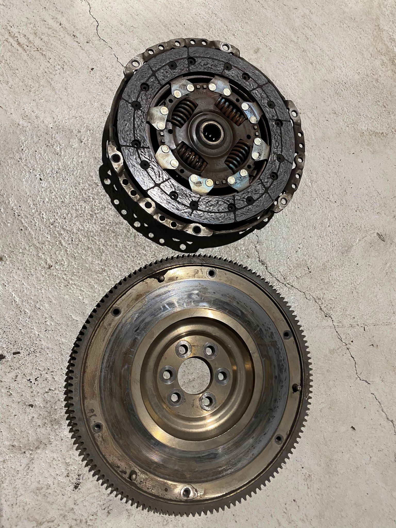 VW AUDI 1.2 TSI PETROL FLYWHEEL AND SINGLE MASS CLUTCH – LRI Autoparts