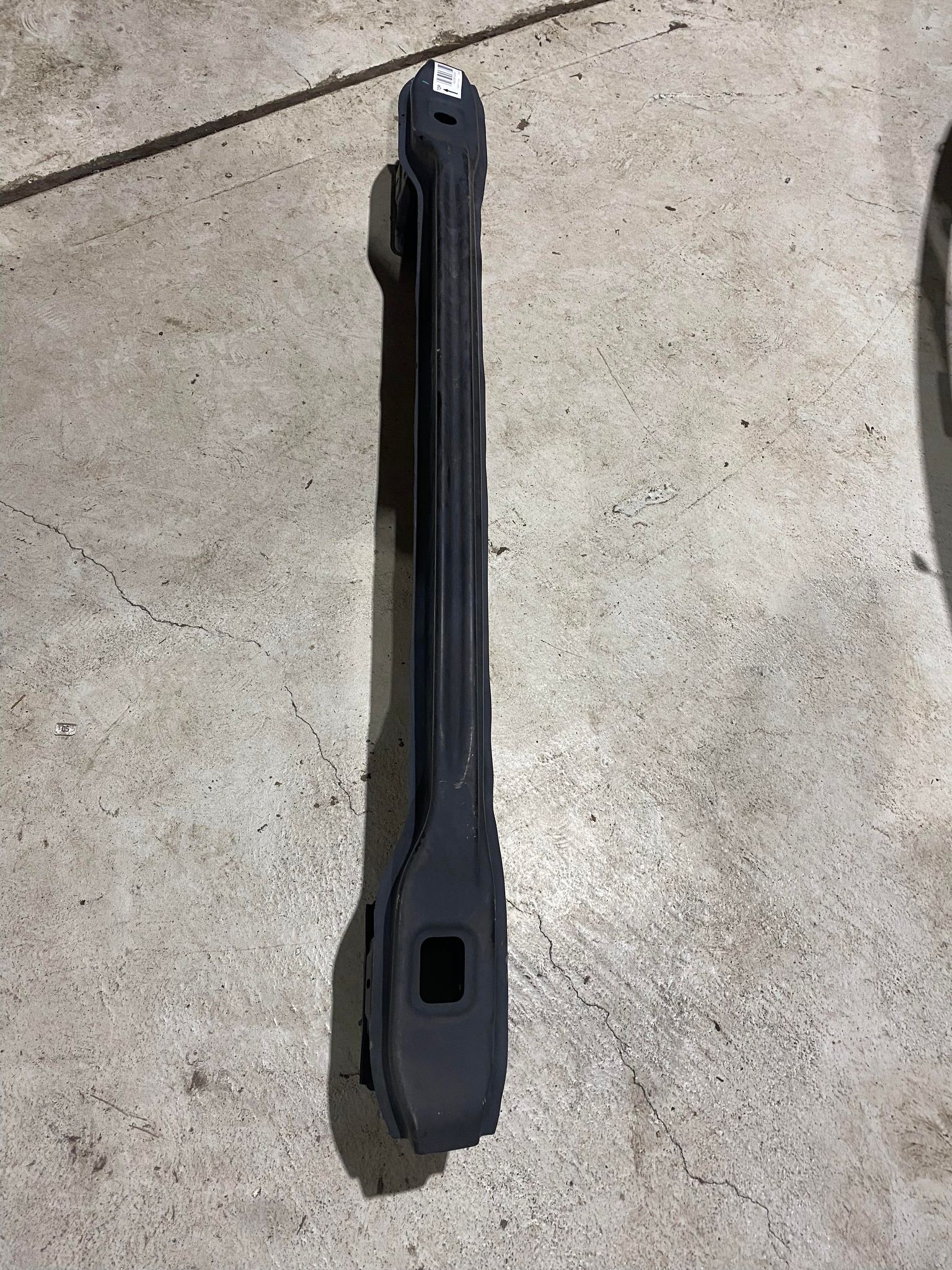 MERCEDES C-CLASS REAR CRASH BAR A2056100414 – LRI Autoparts