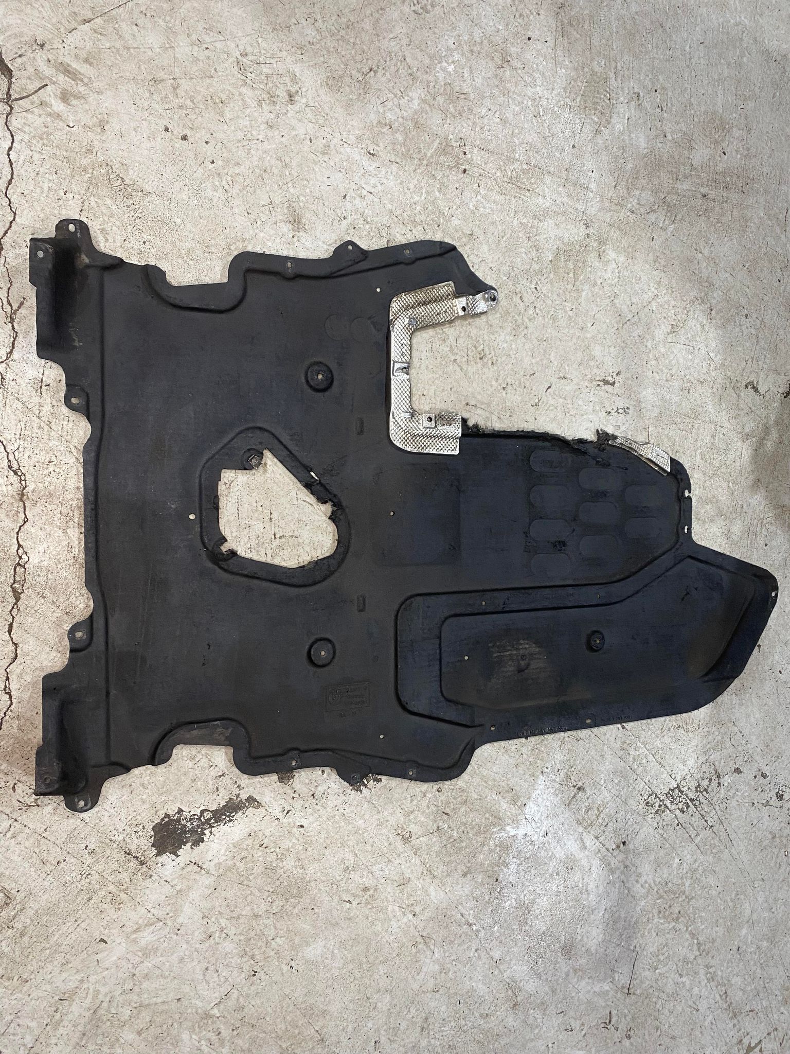 BMW 5 SERIES E60 UNDERTRAY 7203908 – LRI Autoparts