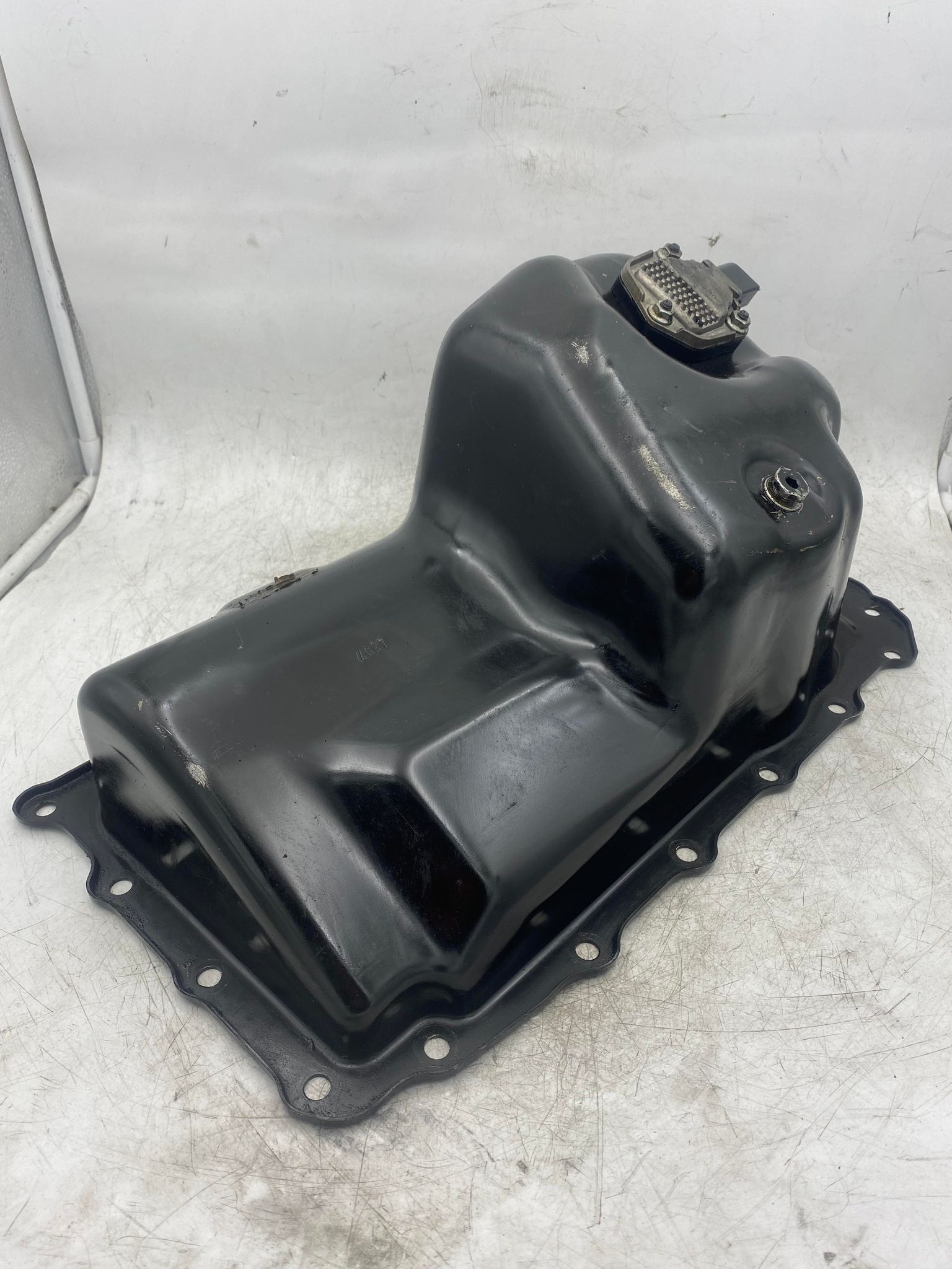BMW 1 3 SERIES N46N OIL PAN – LRI Autoparts