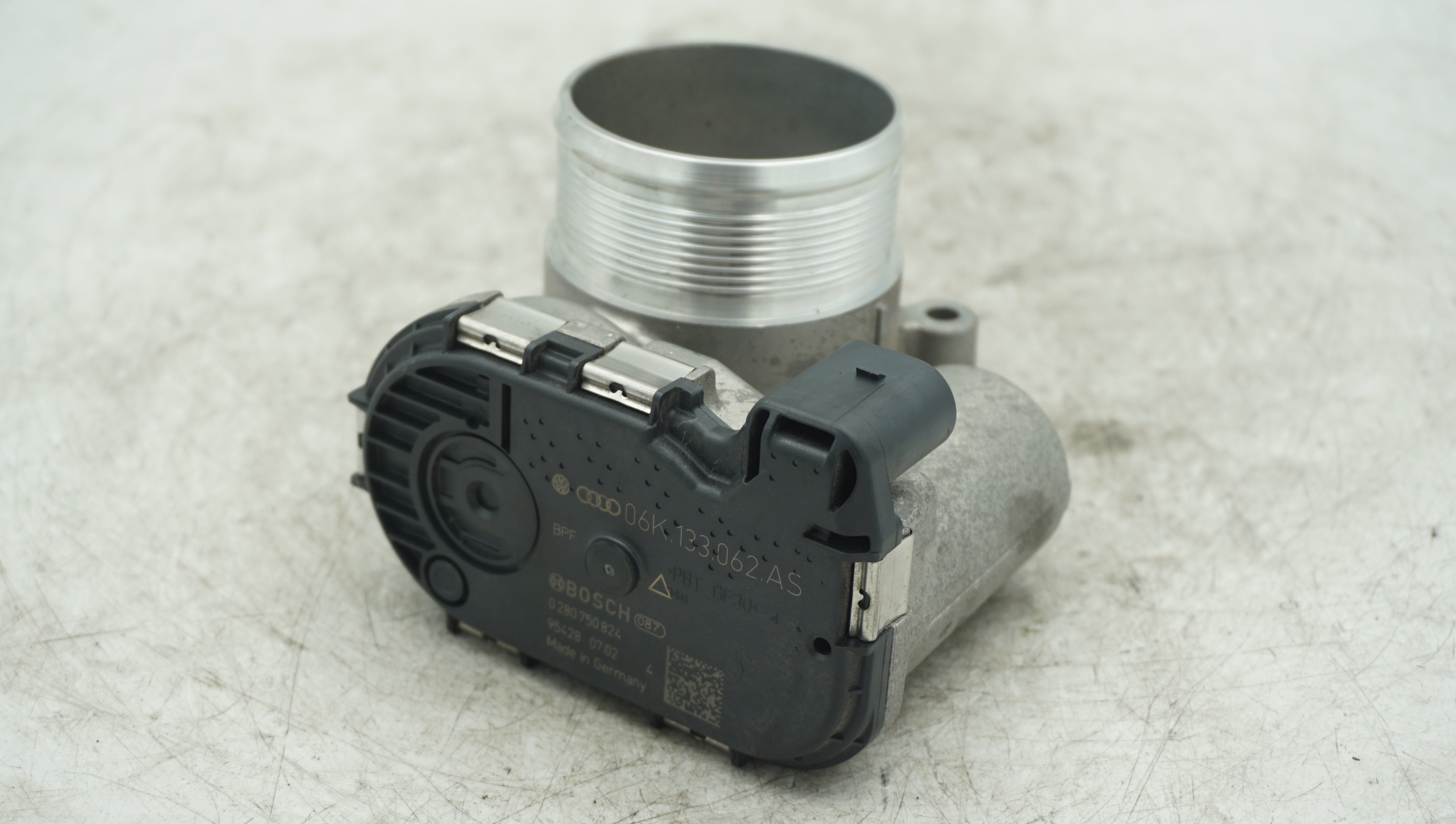 VW AUDI A5 2.0T THROTTLE BODY 06K133062 – LRI Autoparts