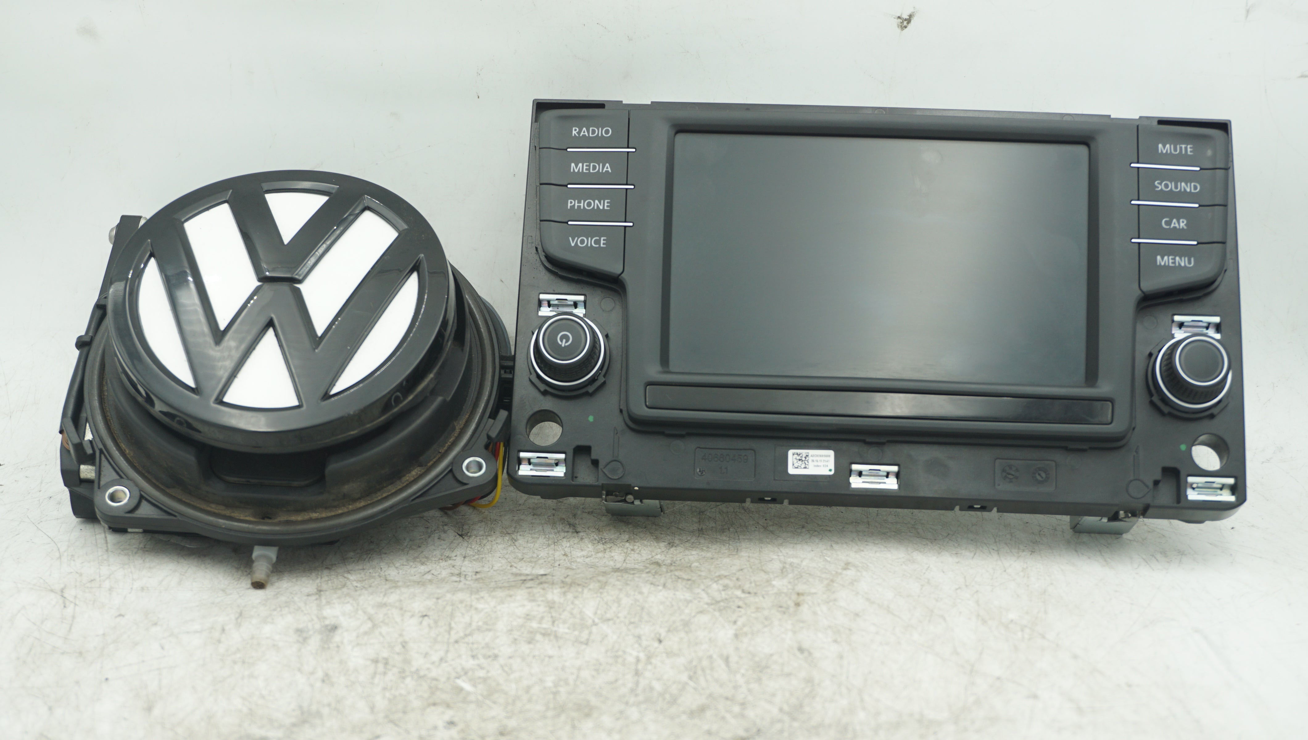 VW GOLF MK7 MULTIMEDIA DISPLAY SCREEN AND REVERSE CAMERA 3G0919605B 5G ...