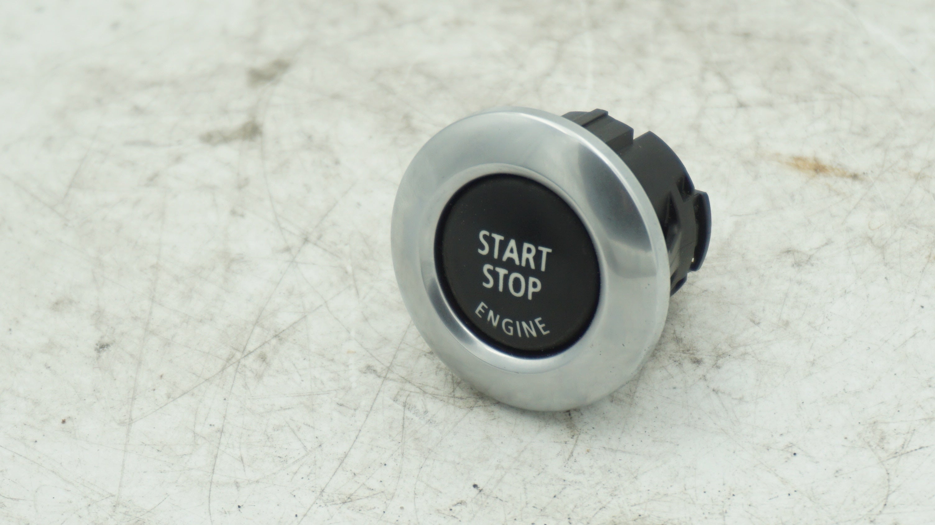 BMW 1 3 SERIES E82 E87 E88 E90 E92 IGNITION ENGINE START / STOP BUTTON ...