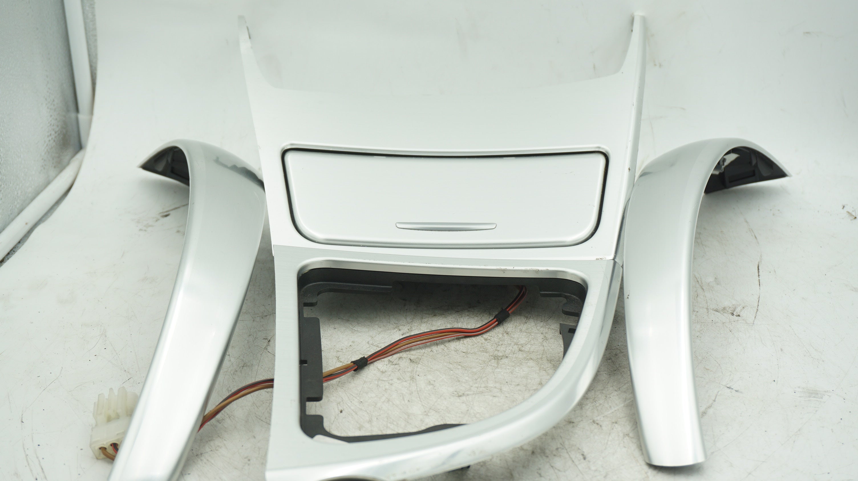 BMW 1 SERIES E82 E88 BRUSHED ALUMINIUM SILVER TRIM SET WITH CIC CUTOUT ...